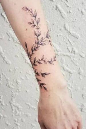 50+ Floral Vine Tattoos Ideas For Everyone